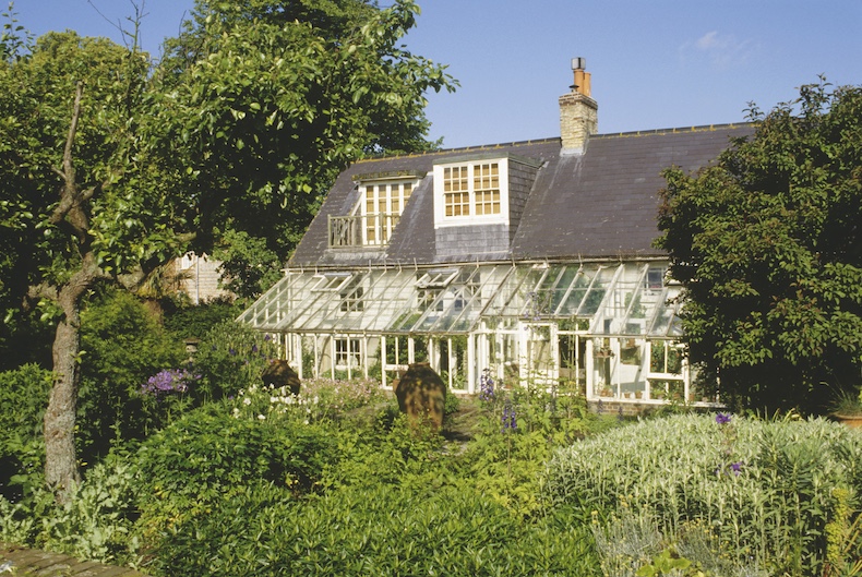 The Sussex cottage where Virginia Woolf had a room of her own - Apollo ...