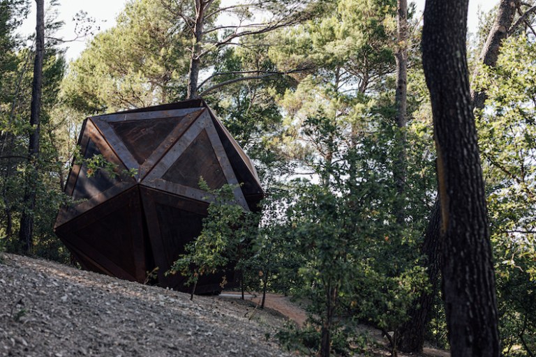 Art, wine and the ties that bind them - Apollo Magazine