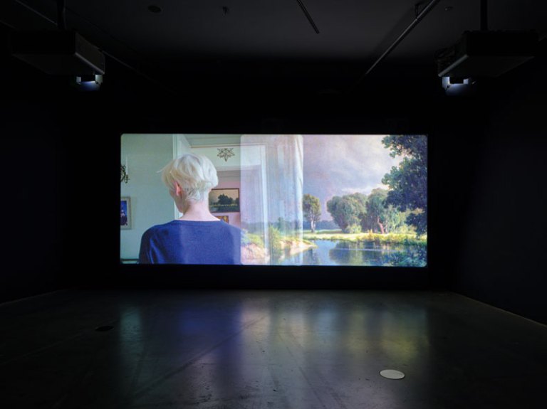 Tilda Swinton turns herself into art - Apollo Magazine